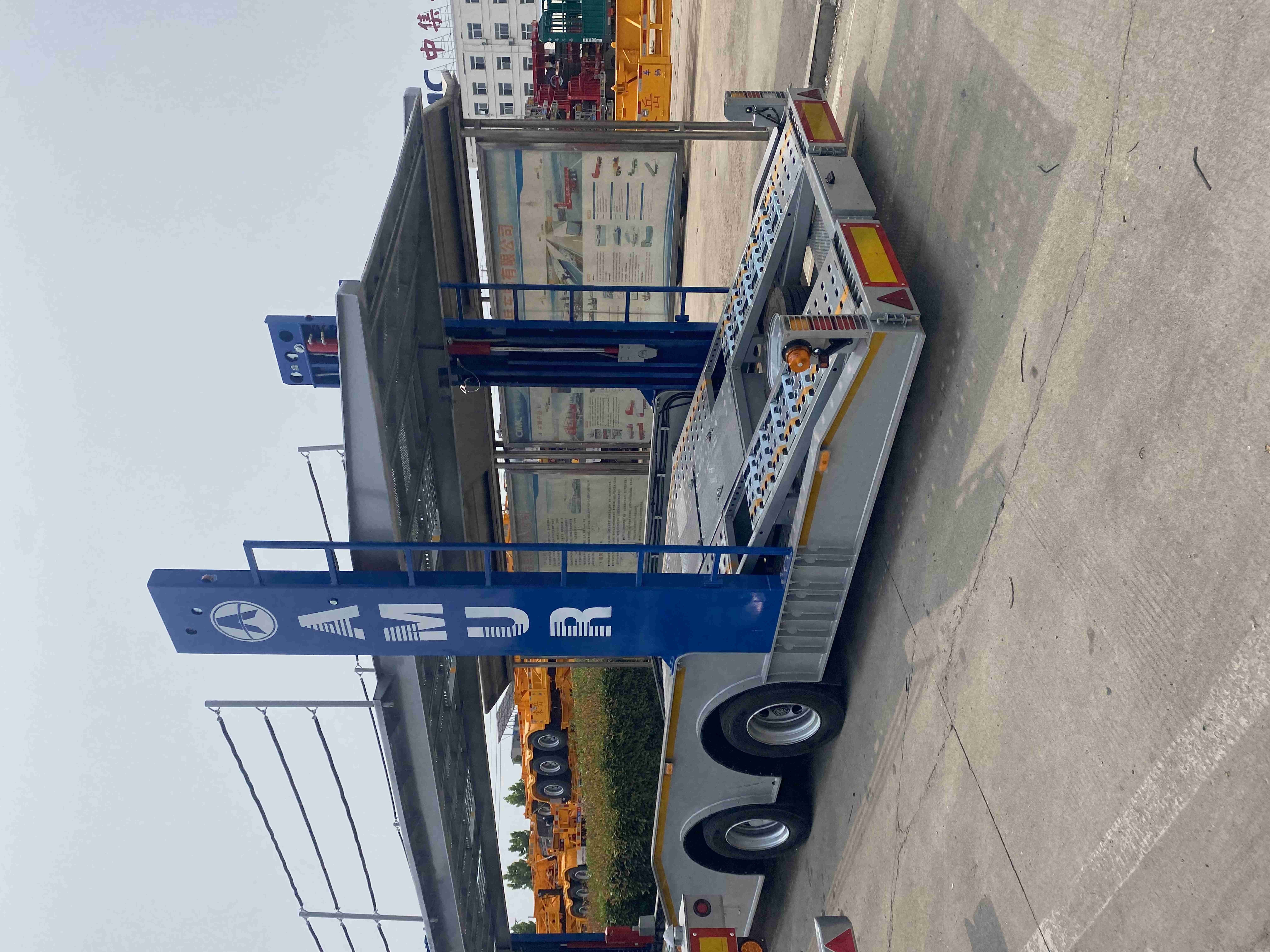 Chinese factory double decker car transport trailer, sedan transport ...